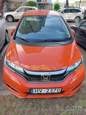 Orange Honda Jazz 2019 in Riga, with an engine capacity of 1.30 L and mileage of 8 thousand km for 2100 €, photo 1 on AUTOMOTO.COM.LV