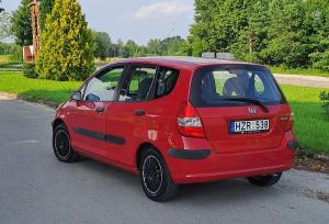 Sarkans Honda Jazz 2004 Kauņa, ar dzinēja tilpumu 1.34 L un nobraukumu 203 tūkst. km par 1000 €, foto 6 vietnē AUTOMOTO.COM.LV