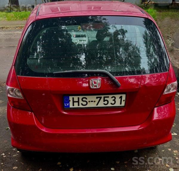 Хонда Джаз 2006 в Рига на AUTOMOTO.COM.LV Красный Хонда Джаз 2006 в Рига, объемом двигателя 1.30 л и пробегом 166 тыс. км за 1100 €, фото 3 на AUTOMOTO.COM.LV