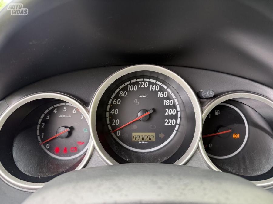 Red Honda Jazz 2007 in Siauliai, with an engine capacity of 1.20 L and mileage of 94 thousand km for 1900 €, photo 15 on AUTOMOTO.COM.LV