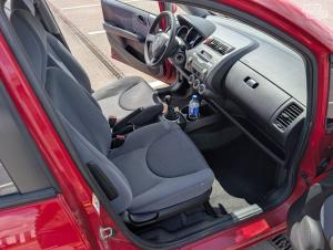 Sarkans Honda Jazz 2008 Klaipėda, ar dzinēja tilpumu 1.20 L un nobraukumu 298 tūkst. km par 999 €, foto 11 vietnē AUTOMOTO.COM.LV