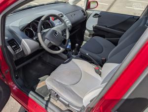 Sarkans Honda Jazz 2008 Klaipėda, ar dzinēja tilpumu 1.20 L un nobraukumu 298 tūkst. km par 999 €, foto 15 vietnē AUTOMOTO.COM.LV