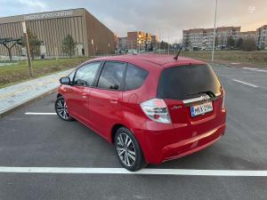 Sarkans Honda Jazz 2012 Klaipėda, ar dzinēja tilpumu 1.30 L un nobraukumu 74 tūkst. km par 5300 €, foto 5 vietnē AUTOMOTO.COM.LV