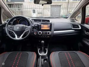 Red Honda Jazz 2015 in Vilnius, with an engine capacity of 1.50 L and mileage of 48 thousand km for 5900 €, photo 12 on AUTOMOTO.COM.LV