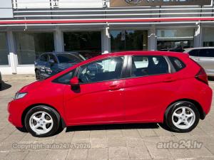 Sarkans Honda Jazz 2018 Jehvi, ar dzinēja tilpumu 1.30 L un nobraukumu 101 tūkst. km par 7000 €, foto 4 vietnē AUTOMOTO.COM.LV