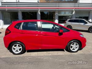 Sarkans Honda Jazz 2018 Jehvi, ar dzinēja tilpumu 1.30 L un nobraukumu 101 tūkst. km par 7000 €, foto 8 vietnē AUTOMOTO.COM.LV