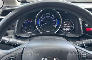 Sarkans Honda Jazz 2018 Tallina, ar dzinēja tilpumu 1.30 L un nobraukumu 103 tūkst. km par 8490 €, foto 17 vietnē AUTOMOTO.COM.LV