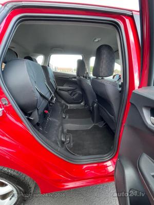 Sarkans Honda Jazz 2018 Tallina, ar dzinēja tilpumu 1.30 L un nobraukumu 103 tūkst. km par 8490 €, foto 20 vietnē AUTOMOTO.COM.LV