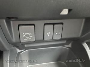 Sarkans Honda Jazz 2018 Tallina, ar dzinēja tilpumu 1.30 L un nobraukumu 103 tūkst. km par 8490 €, foto 22 vietnē AUTOMOTO.COM.LV