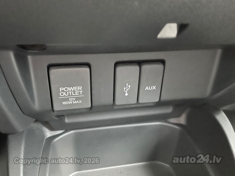Sarkans Honda Jazz 2018 Tallina, ar dzinēja tilpumu 1.30 L un nobraukumu 103 tūkst. km par 8490 €, foto 22 vietnē AUTOMOTO.COM.LV