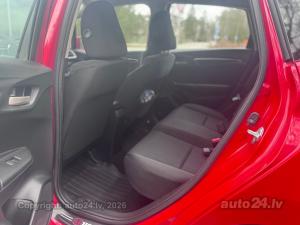 Sarkans Honda Jazz 2020 Tallina, ar dzinēja tilpumu 1.30 L un nobraukumu 93 tūkst. km par 13900 €, foto 6 vietnē AUTOMOTO.COM.LV