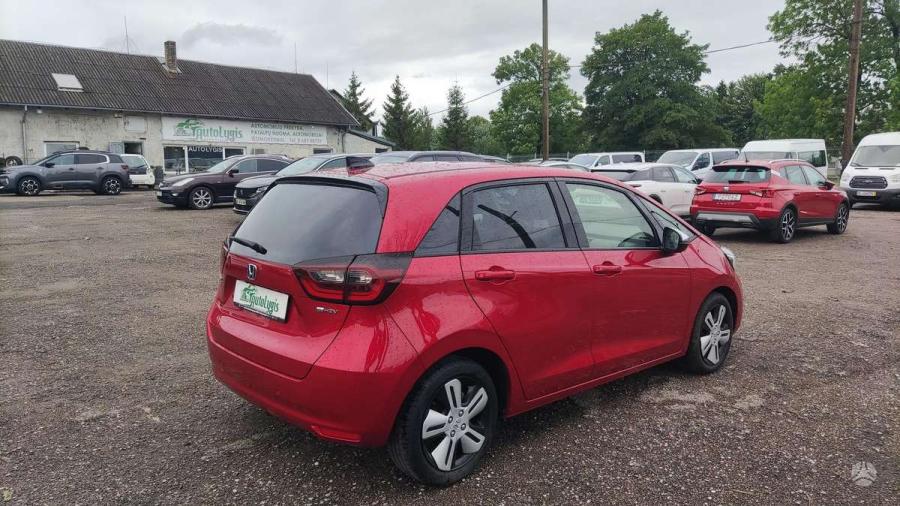 Sarkans Honda Jazz 2020 Klaipėda, ar dzinēja tilpumu 1.50 L un nobraukumu 31 tūkst. km par 14500 €, foto 12 vietnē AUTOMOTO.COM.LV