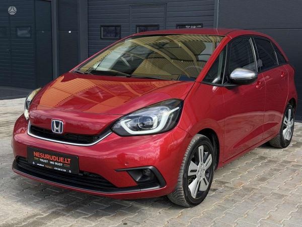 Sarkans Honda Jazz 2022 Viļņa, ar dzinēja tilpumu 1.50 L un nobraukumu 40 tūkst. km par 19999 €, foto 2 vietnē AUTOMOTO.COM.LV