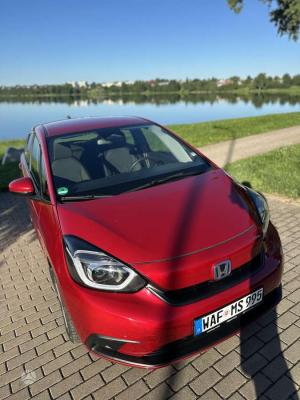 Sarkans Honda Jazz 2022 Vievis, ar dzinēja tilpumu 1.50 L un nobraukumu 25 tūkst. km par 17800 €, foto 13 vietnē AUTOMOTO.COM.LV