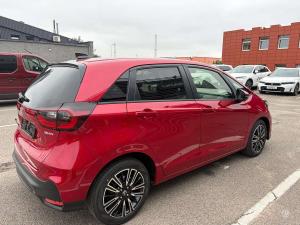 Red Honda Jazz 2026 in Vilnius, with an engine capacity of 1.50 L and mileage of 0 thousand km for 24990 €, photo 6 on AUTOMOTO.COM.LV