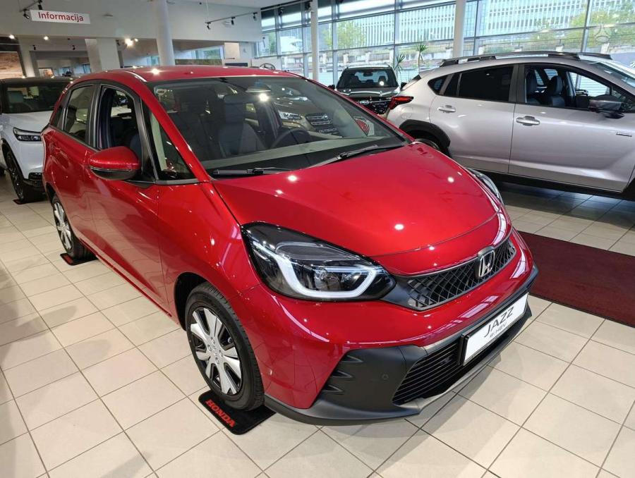 Red Honda Jazz 2026 in Vilnius, with an engine capacity of 1.50 L and mileage of 0 thousand km for 23490 €, photo 3 on AUTOMOTO.COM.LV