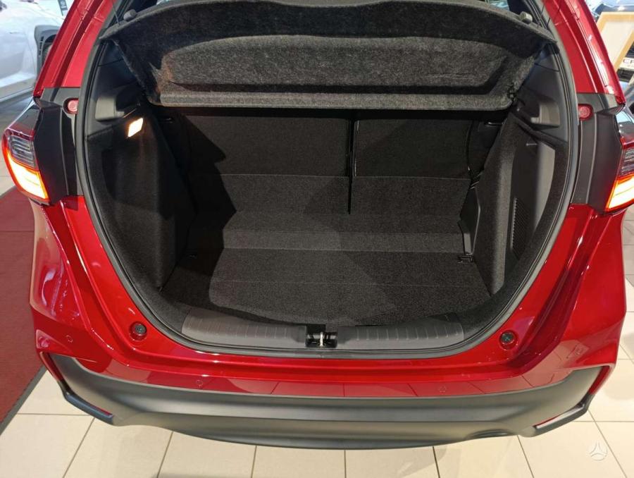 Red Honda Jazz 2026 in Vilnius, with an engine capacity of 1.50 L and mileage of 0 thousand km for 23490 €, photo 10 on AUTOMOTO.COM.LV