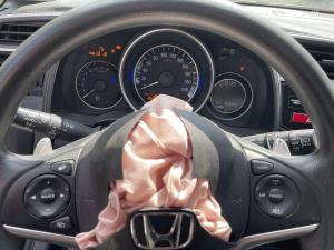 White Honda Jazz 2016 in Panevezys, with an engine capacity of 1.40 L and mileage of 58 thousand km for 2900 €, photo 7 on AUTOMOTO.COM.LV