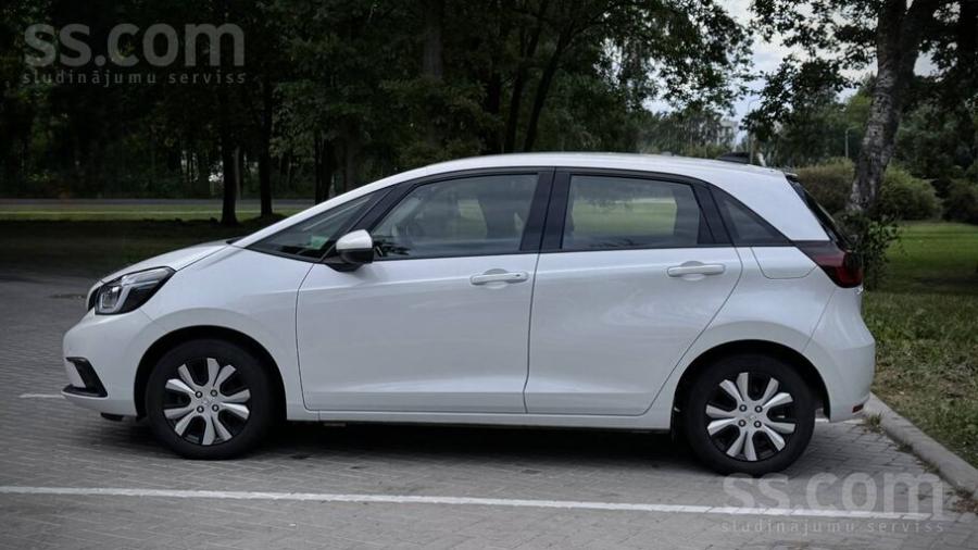 Balts Honda Jazz 2022 Rīga, ar dzinēja tilpumu 1.50 L un nobraukumu 53 tūkst. km par 17100 €, foto 4 vietnē AUTOMOTO.COM.LV