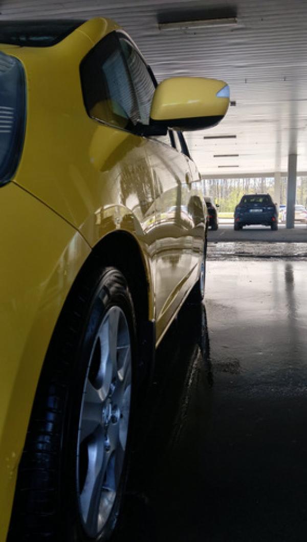 Dzeltens Honda Jazz 2010 Tallina, ar dzinēja tilpumu 1.30 L un nobraukumu 204 tūkst. km par 3450 €, foto 8 vietnē AUTOMOTO.COM.LV