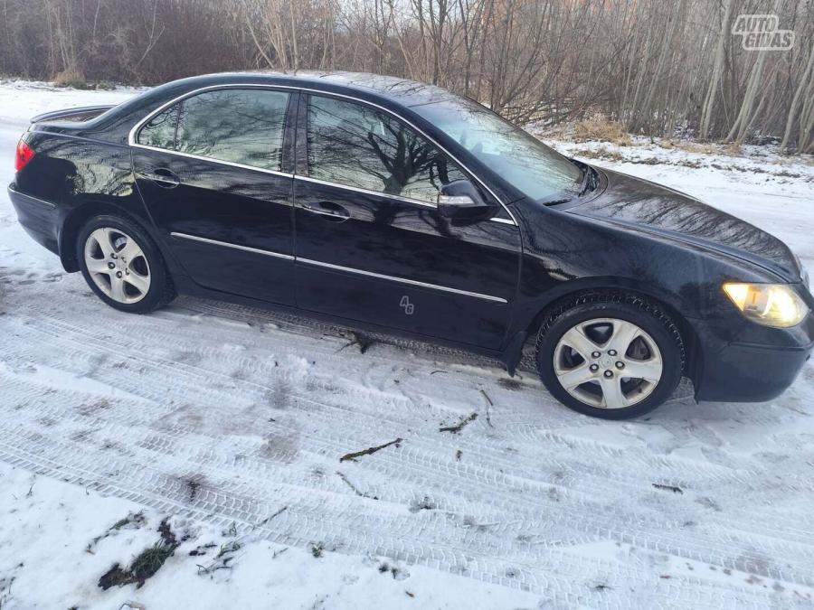 Melns Honda Legend 2007 Viļņa, ar dzinēja tilpumu 3.50 L un nobraukumu 460 tūkst. km par 1900 €, foto 4 vietnē AUTOMOTO.COM.LV