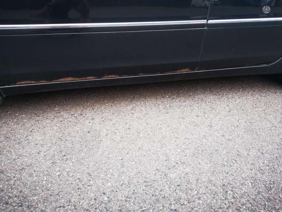 Melns Honda Legend 2007 Kauņa, ar dzinēja tilpumu 3.50 L un nobraukumu 591 tūkst. km par 1300 €, foto 8 vietnē AUTOMOTO.COM.LV