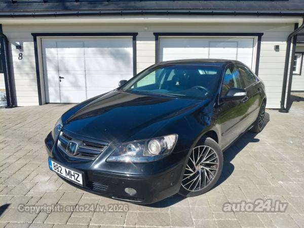 Melns Honda Legend 2008 Rapla, ar dzinēja tilpumu 3.50 L un nobraukumu 225 tūkst. km par 4900 €, foto 3 vietnē AUTOMOTO.COM.LV