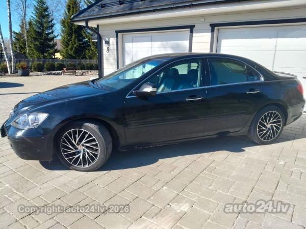 Melns Honda Legend 2008 Rapla, ar dzinēja tilpumu 3.50 L un nobraukumu 225 tūkst. km par 4900 €, foto 4 vietnē AUTOMOTO.COM.LV