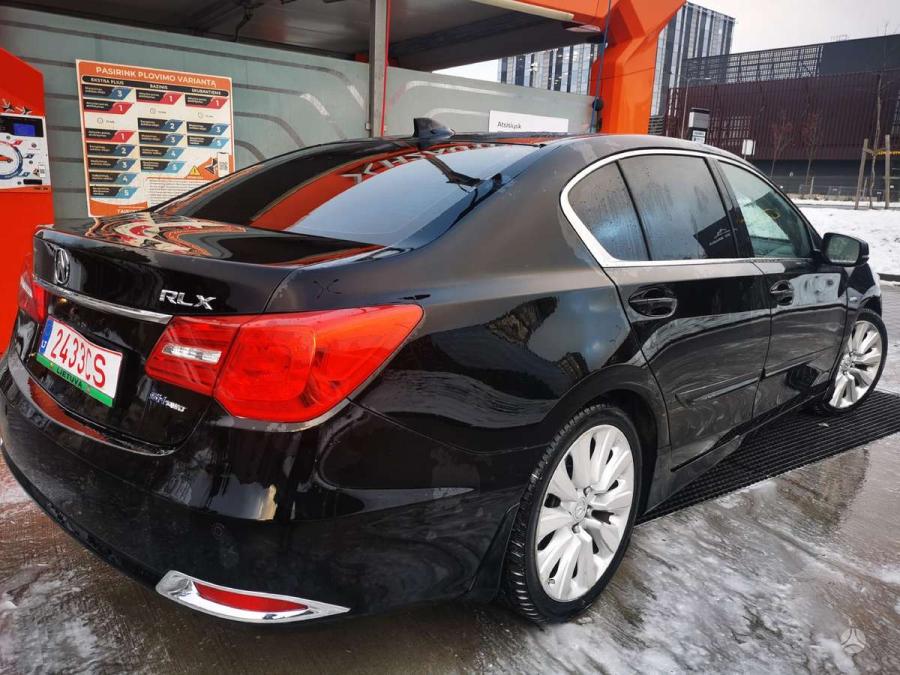 Black Honda Legend 2017 in Vilnius, with an engine capacity of 3.50 L and mileage of 65 thousand km for 18800 €, photo 22 on AUTOMOTO.COM.LV