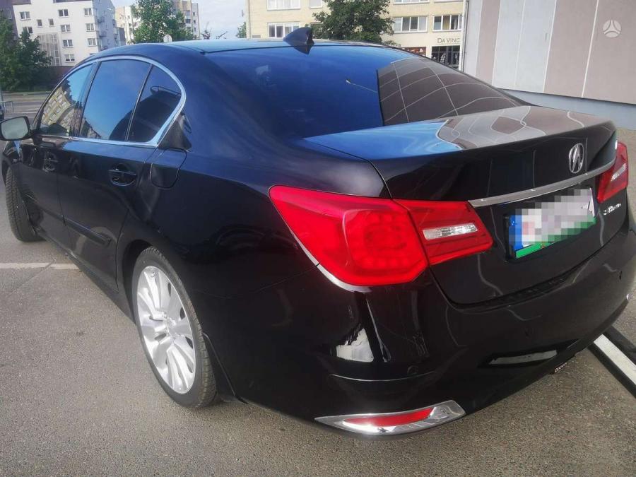 Black Honda Legend 2017 in Vilnius, with an engine capacity of 3.50 L and mileage of 95 thousand km for 17700 €, photo 20 on AUTOMOTO.COM.LV