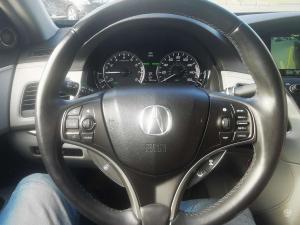 Black Honda Legend 2017 in Vilnius, with an engine capacity of 3.50 L and mileage of 95 thousand km for 17700 €, photo 34 on AUTOMOTO.COM.LV