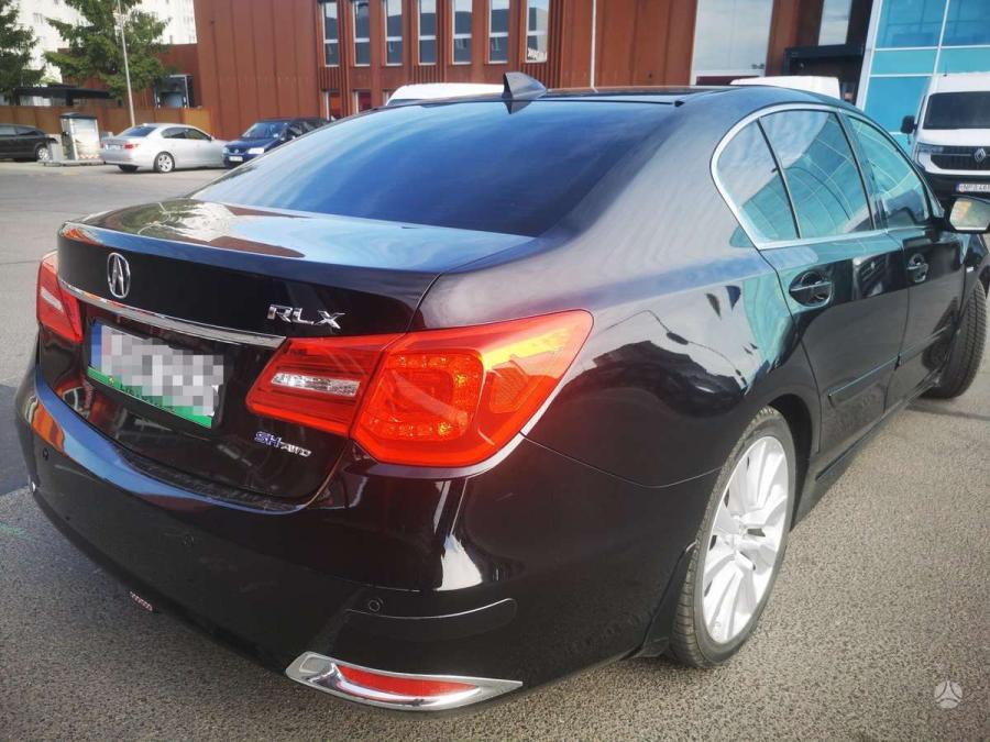 Black Honda Legend 2017 in Vilnius, with an engine capacity of 3.50 L and mileage of 95 thousand km for 17700 €, photo 41 on AUTOMOTO.COM.LV