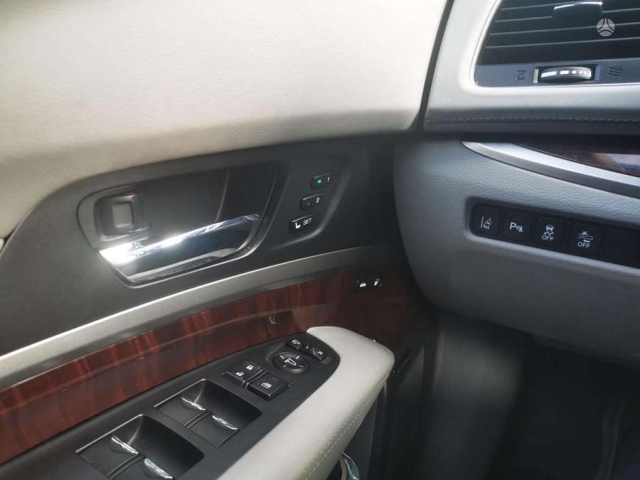 Black Honda Legend 2017 in Vilnius, with an engine capacity of 3.50 L and mileage of 66 thousand km for 17700 €, photo 10 on AUTOMOTO.COM.LV