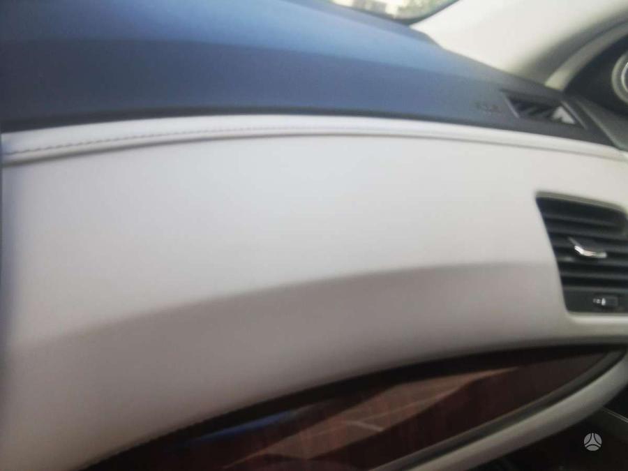 Black Honda Legend 2017 in Vilnius, with an engine capacity of 3.50 L and mileage of 66 thousand km for 17700 €, photo 30 on AUTOMOTO.COM.LV