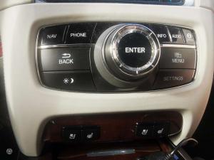 Black Honda Legend 2017 in Vilnius, with an engine capacity of 3.50 L and mileage of 66 thousand km for 17700 €, photo 48 on AUTOMOTO.COM.LV