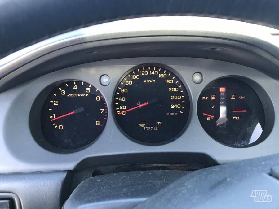 Brown Honda Legend 1997 in Siauliai, with an engine capacity of 3.50 L and mileage of 303 thousand km for 2000 €, photo 12 on AUTOMOTO.COM.LV
