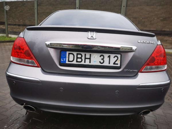 Pelēks Honda Legend 2007 Viļņa, ar dzinēja tilpumu 3.50 L un nobraukumu 267 tūkst. km par 4990 €, foto 2 vietnē AUTOMOTO.COM.LV