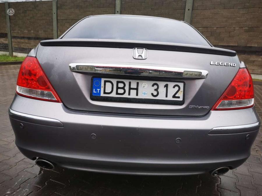 Pelēks Honda Legend 2007 Viļņa, ar dzinēja tilpumu 3.50 L un nobraukumu 267 tūkst. km par 4990 €, foto 3 vietnē AUTOMOTO.COM.LV