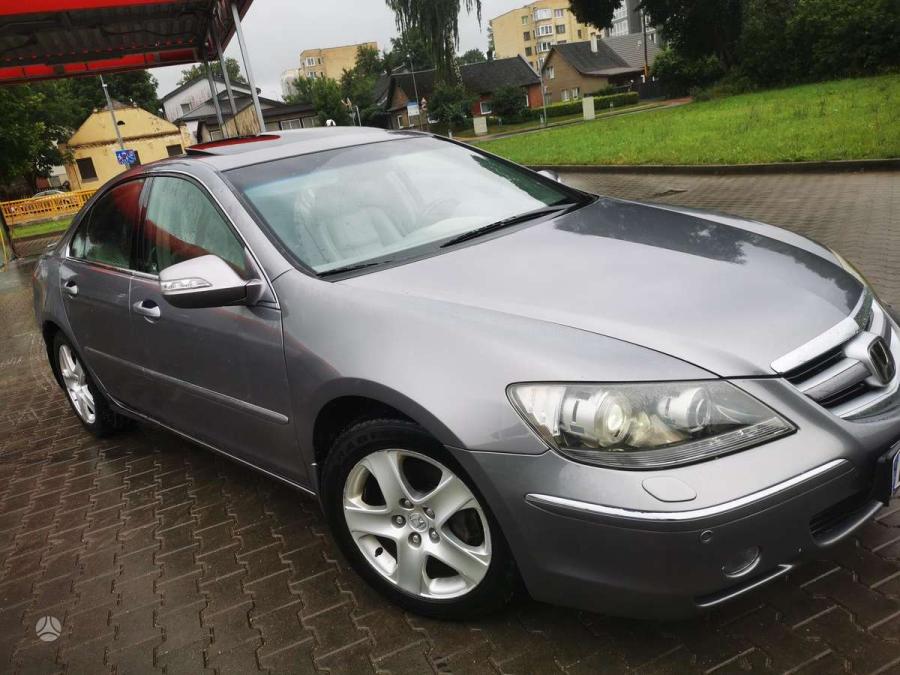Pelēks Honda Legend 2007 Viļņa, ar dzinēja tilpumu 3.50 L un nobraukumu 267 tūkst. km par 4990 €, foto 29 vietnē AUTOMOTO.COM.LV
