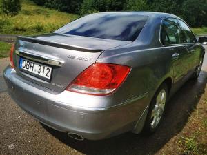 Pelēks Honda Legend 2007 Viļņa, ar dzinēja tilpumu 3.50 L un nobraukumu 267 tūkst. km par 4990 €, foto 33 vietnē AUTOMOTO.COM.LV