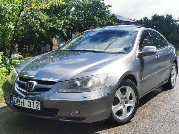 Pelēks Honda Legend 2007 Viļņa, ar dzinēja tilpumu 3.50 L un nobraukumu 267 tūkst. km par 4990 €, foto 1 vietnē AUTOMOTO.COM.LV