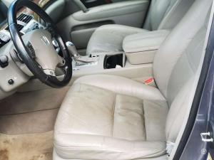 Grey Honda Legend 2007 in Vilnius, with an engine capacity of 3.50 L and mileage of 267 thousand km for 4990 €, photo 4 on AUTOMOTO.COM.LV