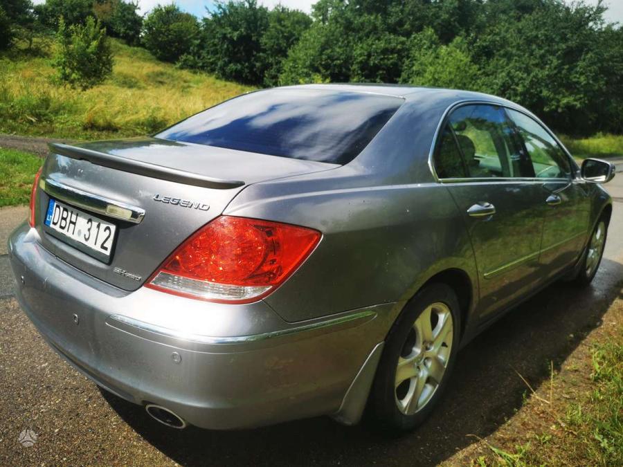 Grey Honda Legend 2007 in Vilnius, with an engine capacity of 3.50 L and mileage of 267 thousand km for 4990 €, photo 12 on AUTOMOTO.COM.LV
