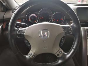Grey Honda Legend 2007 in Vilnius, with an engine capacity of 3.50 L and mileage of 267 thousand km for 4990 €, photo 21 on AUTOMOTO.COM.LV