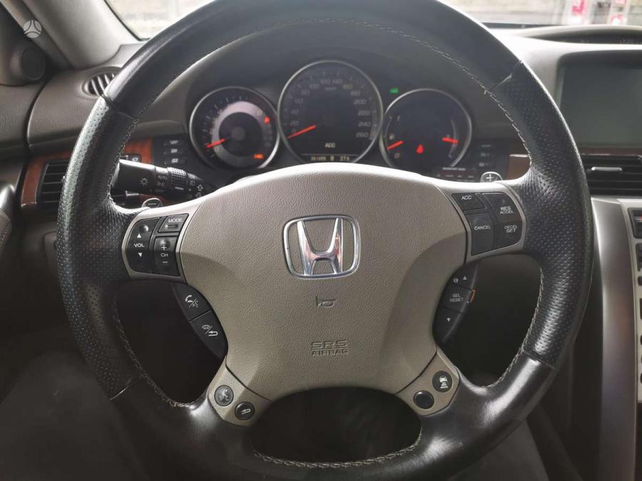 Grey Honda Legend 2007 in Vilnius, with an engine capacity of 3.50 L and mileage of 267 thousand km for 4990 €, photo 21 on AUTOMOTO.COM.LV