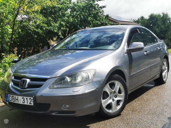 Pelēks Honda Legend 2007 Viļņa, ar dzinēja tilpumu 3.50 L un nobraukumu 261 tūkst. km par 4950 €, foto 6 vietnē AUTOMOTO.COM.LV