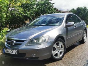Pelēks Honda Legend 2007 Viļņa, ar dzinēja tilpumu 3.50 L un nobraukumu 261 tūkst. km par 4950 €, foto 7 vietnē AUTOMOTO.COM.LV
