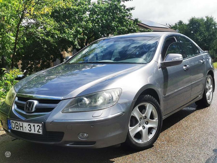 Pelēks Honda Legend 2007 Viļņa, ar dzinēja tilpumu 3.50 L un nobraukumu 261 tūkst. km par 4950 €, foto 7 vietnē AUTOMOTO.COM.LV