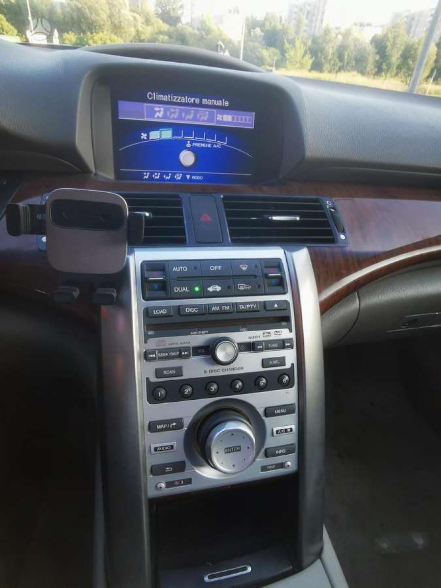 Pelēks Honda Legend 2007 Viļņa, ar dzinēja tilpumu 3.50 L un nobraukumu 26 tūkst. km par 3950 €, foto 27 vietnē AUTOMOTO.COM.LV
