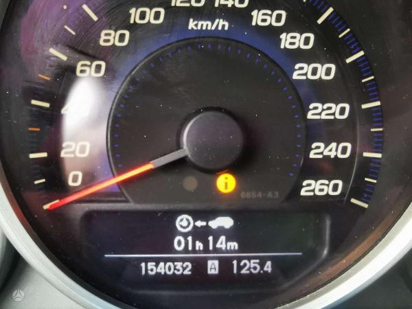 Grey Honda Legend 2008 in Vilnius, with an engine capacity of 3.50 L and mileage of 154 thousand km for 5995 €, photo 3 on AUTOMOTO.COM.LV